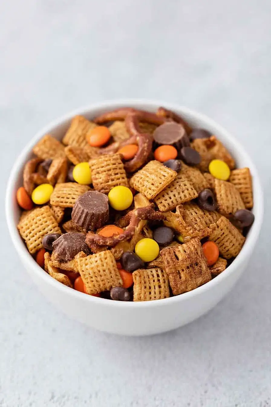 Addictive Chocolate Peanut Butter Chex Mix Recipes - Alrightwithme